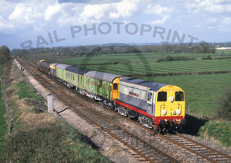 Rail Photoprints | Class 20 | 20901-20904-Castlecary-020489-JC534